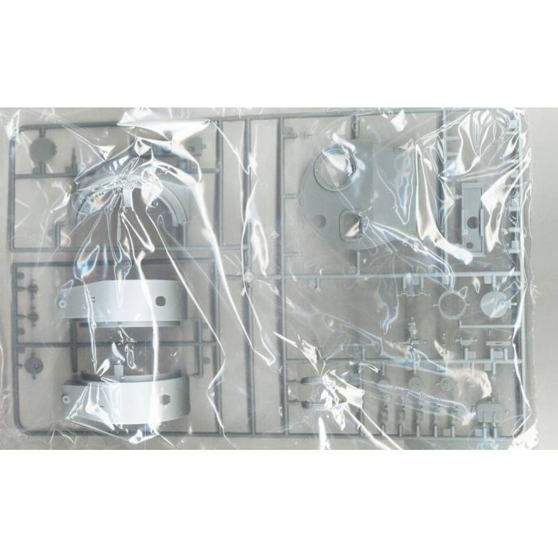 Pz.Kpfw.VI Ausf.E Sd.Kfz.181 Gruppe "Fehrmann" Tiger I |DRAGON|6484| 1:35